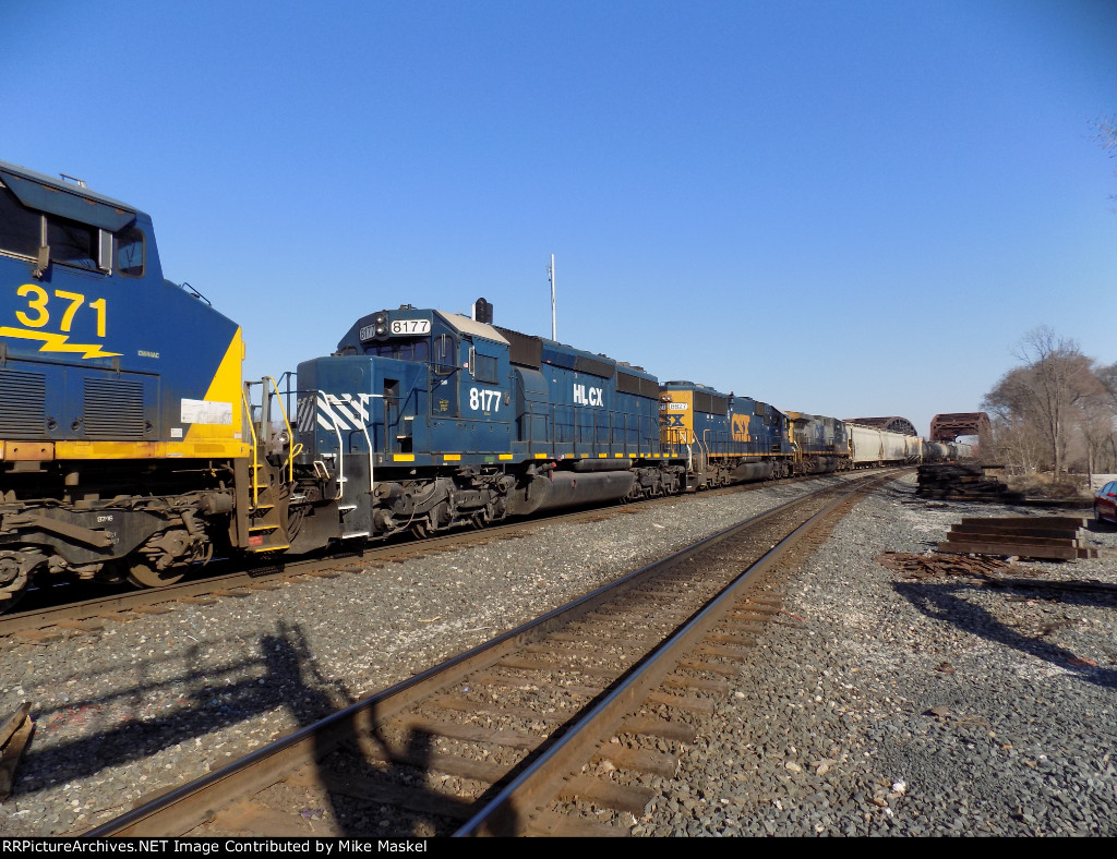 CSX 8370